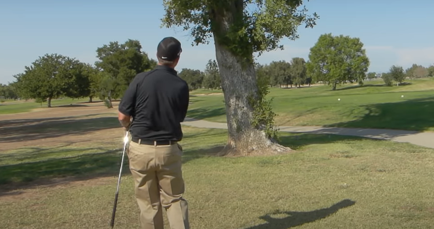 Golf Slice vs. Hook: What’s the Difference? - GolfProfy