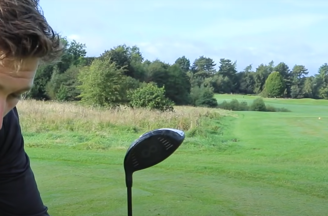 Golf Slice vs. Hook: What’s the Difference? - GolfProfy